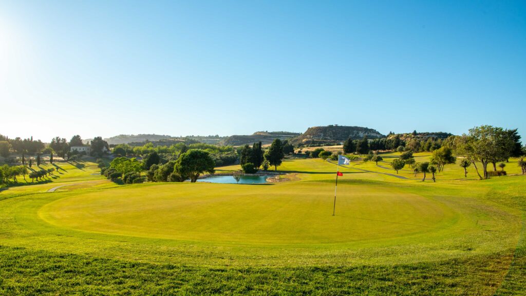 Minthis Golf Club: Golfplatz auf Zypern